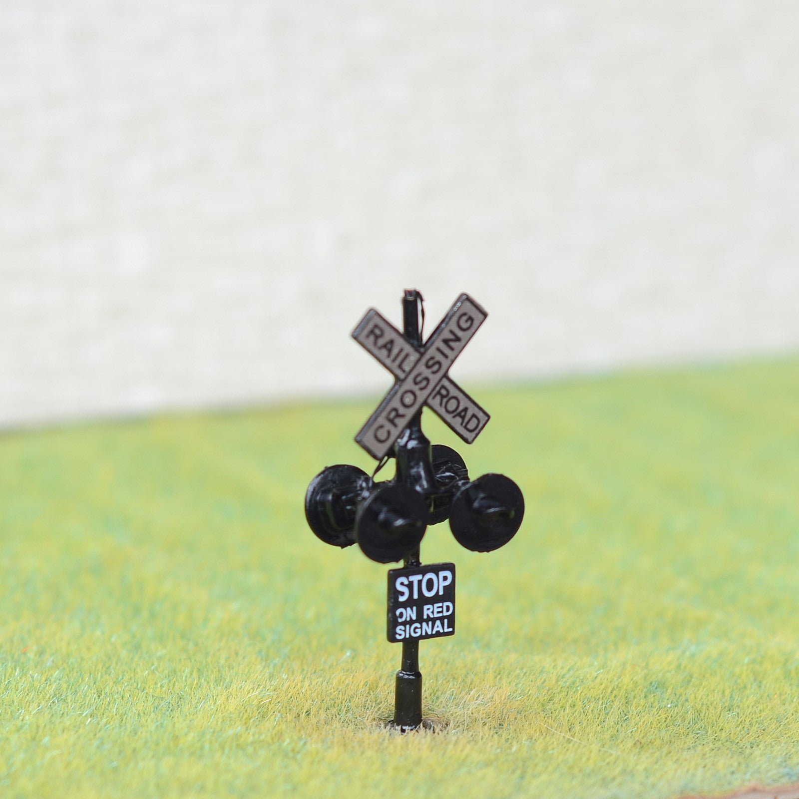 1 x HO Scale railway crossing signals LED flashing blink + Circuit boa