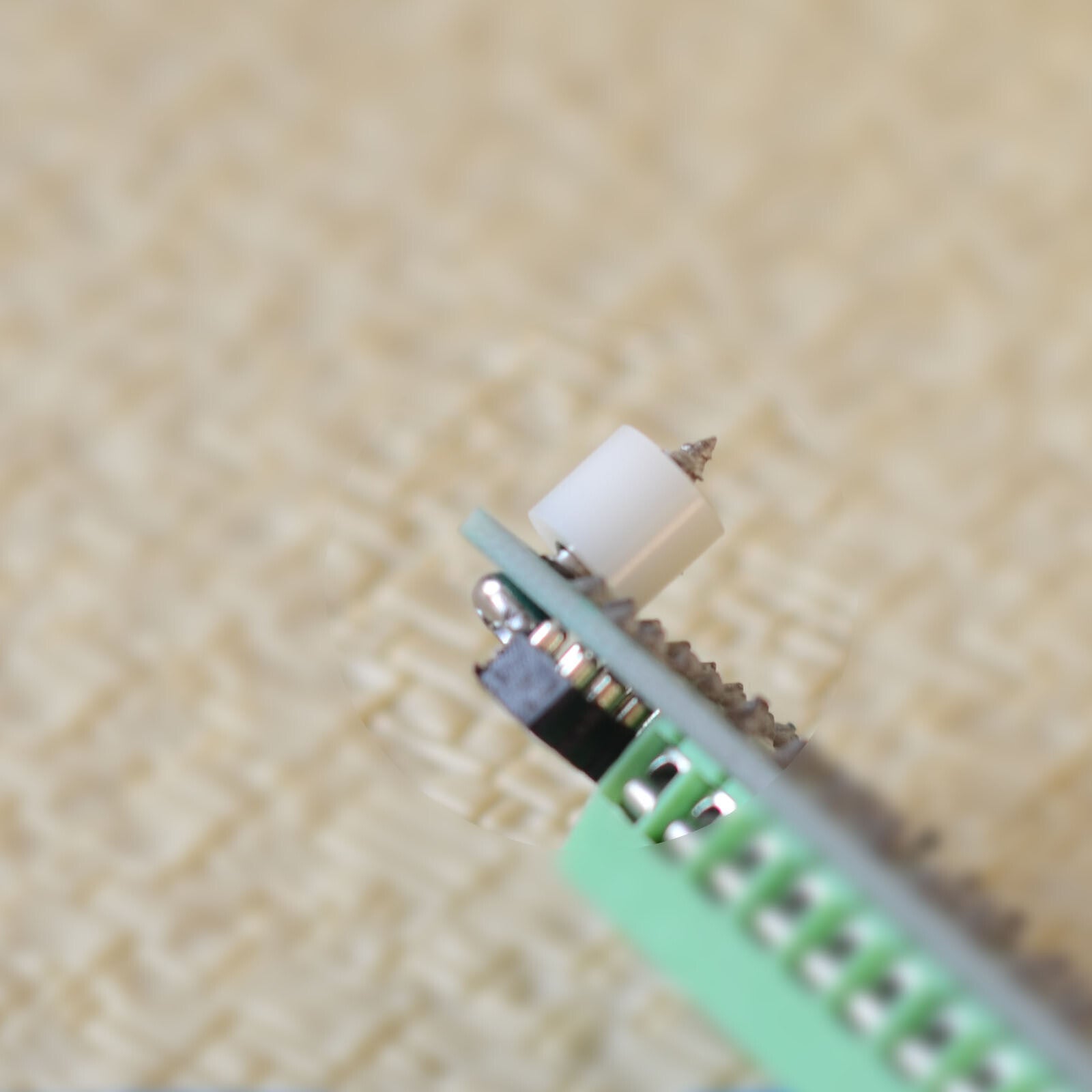 8 pairs screws and isolate stands washers 3mm for circuit board instal