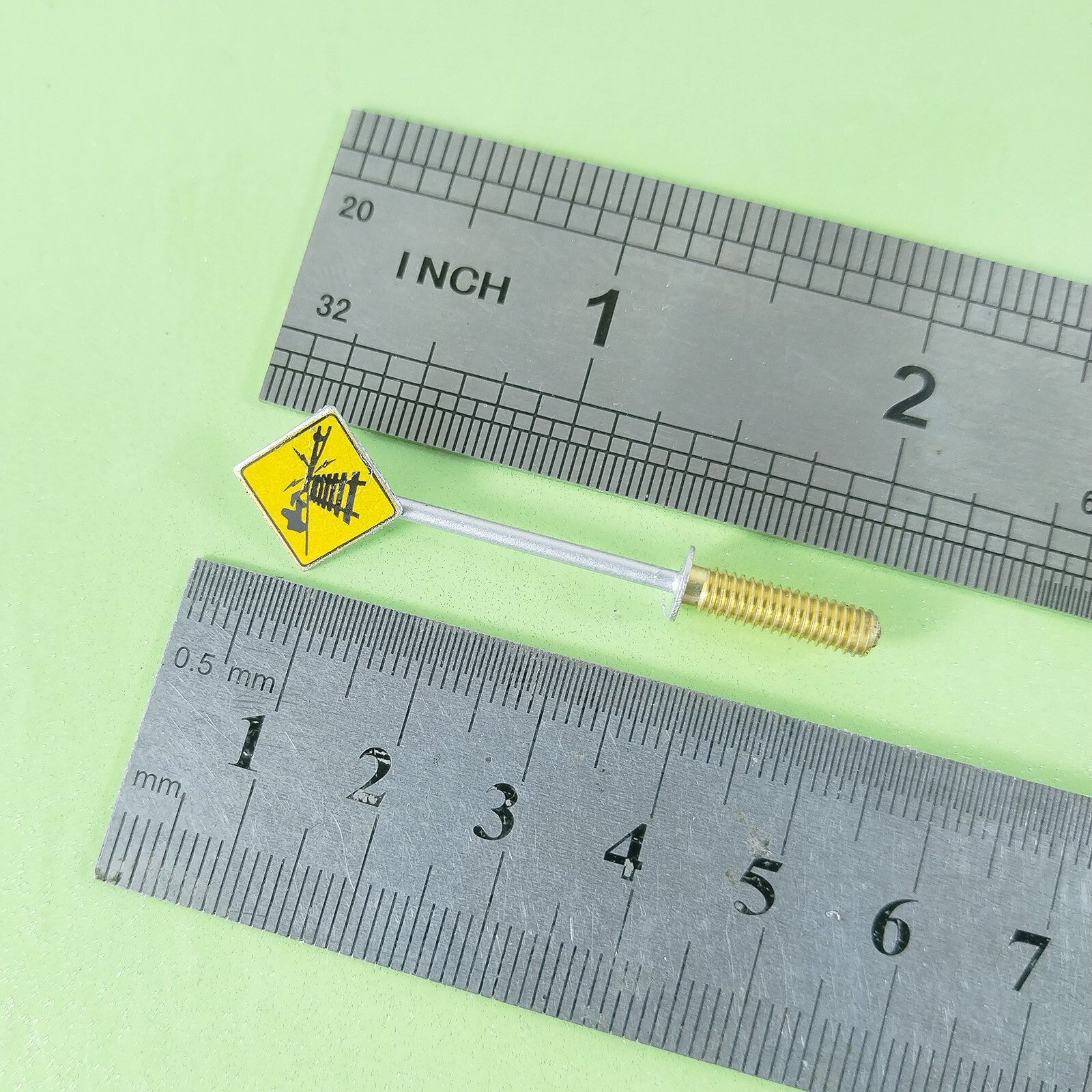 2 x HO scale railroad warning sign Caution Track sign trackside traffi