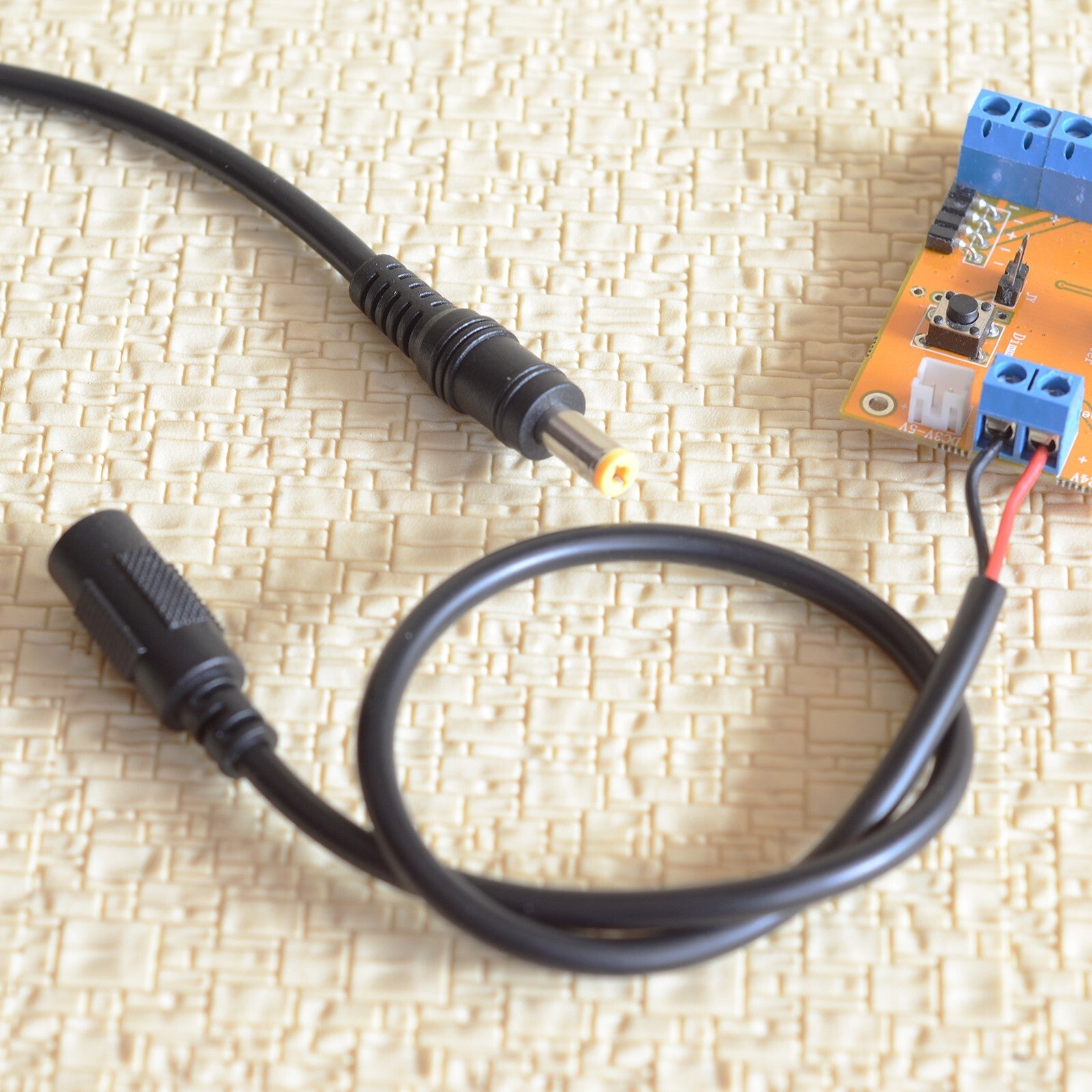 1 x DC 12V FEMALE POWER CONNECTOR with cable wire 5.5mm x 2.1mm for tr