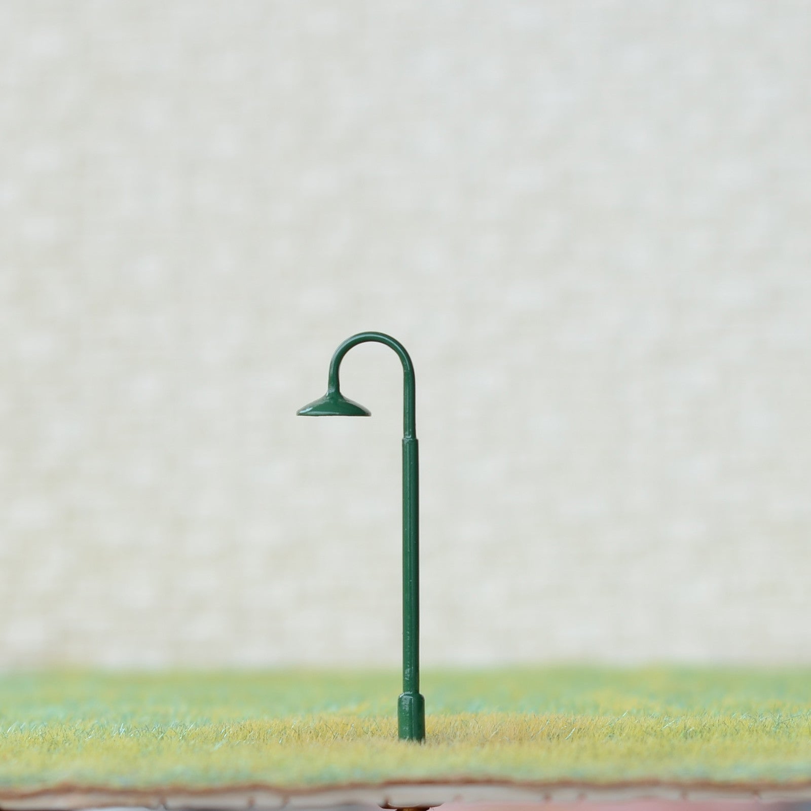 5 x OO / HO scale LED station light model train street path lamp post