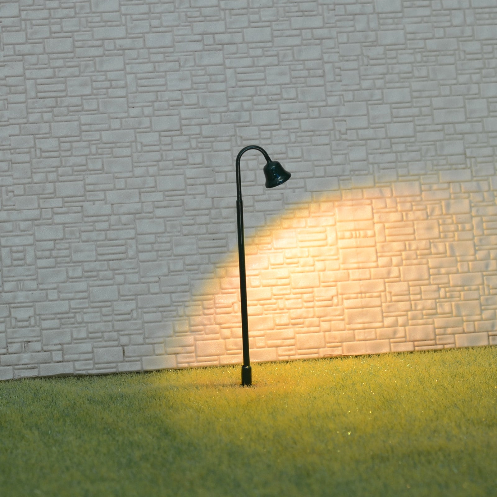 5 x OO / HO Scale LED street light model train railroad path lamp post