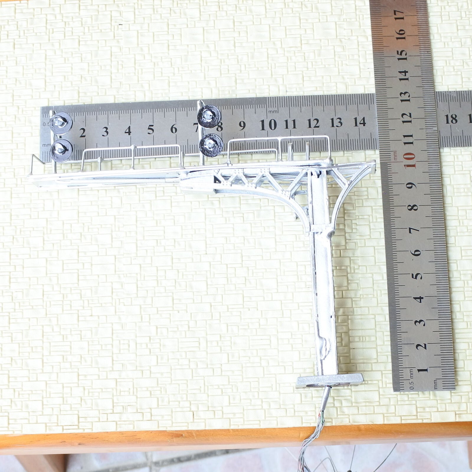 1 x HO OO block searchlight cantilever signal bridge bicolor 2 tracks