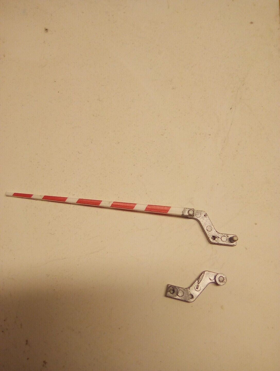 4 x HO scale railroad crossing signal arm gate stop lever unassembled