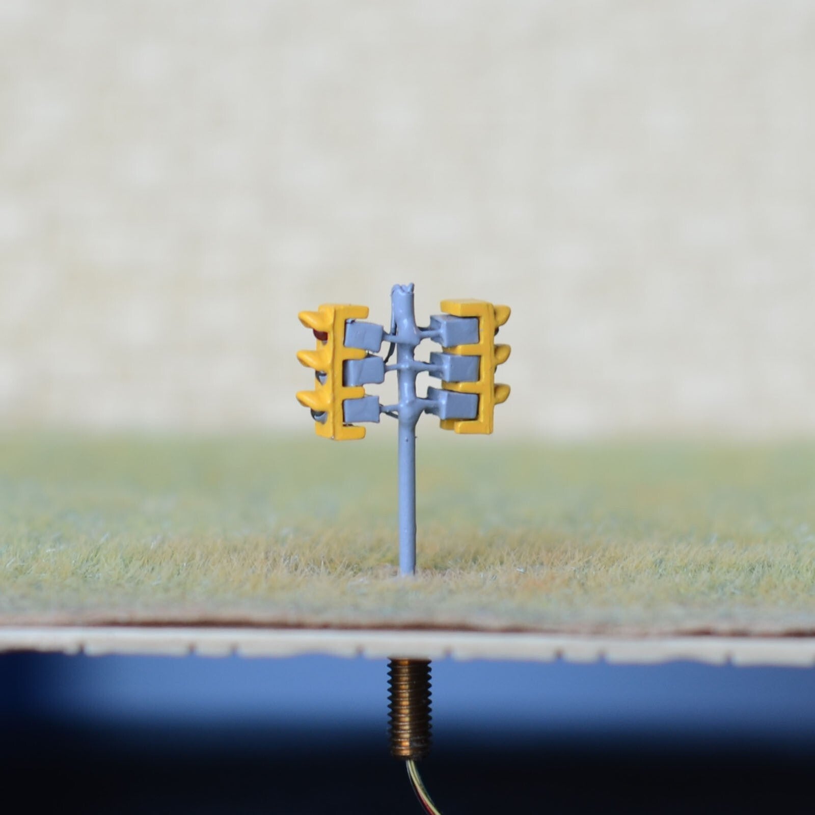 2 x traffic lights N crossing walk model LED pedestrian street signals