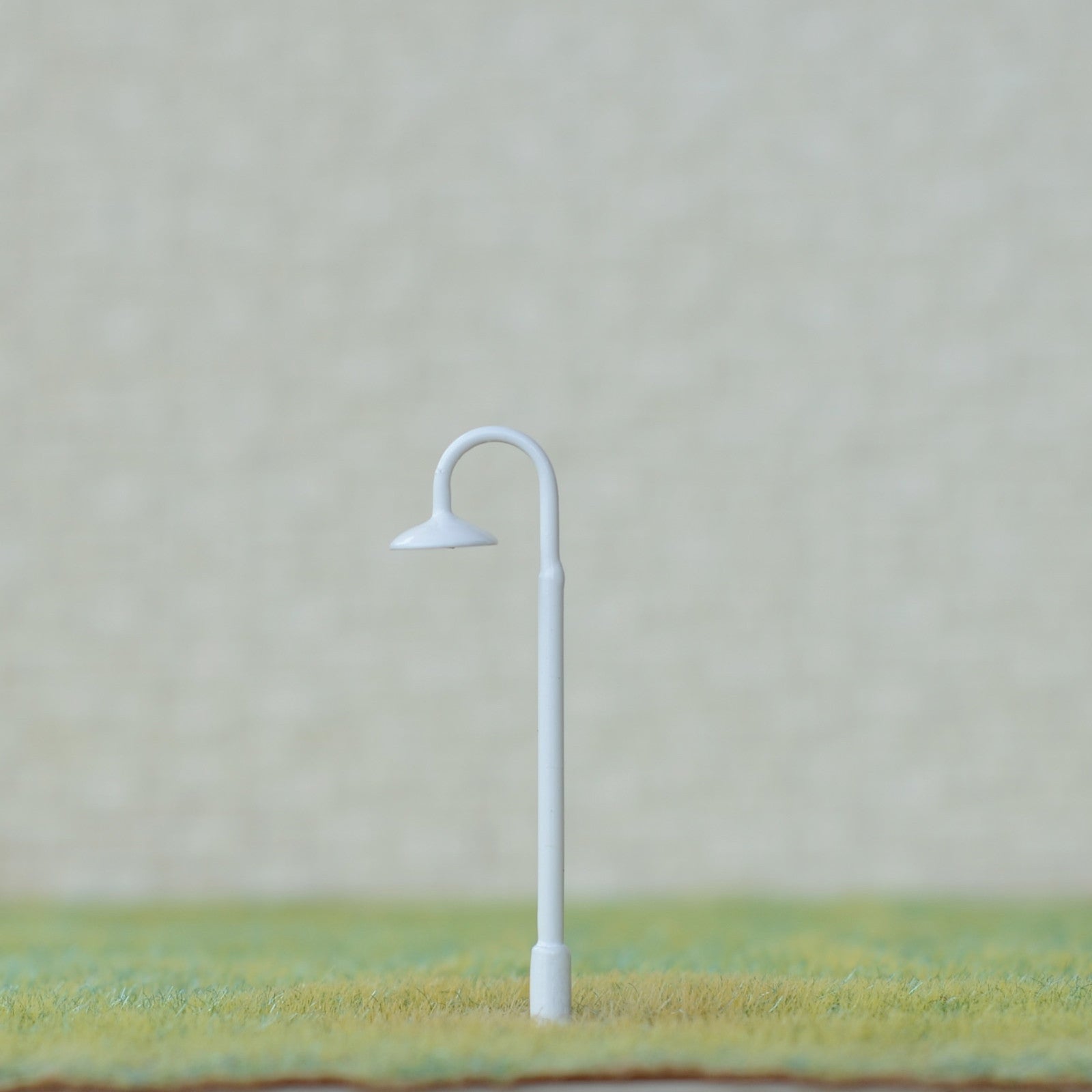 5 x OO / HO scale LED station light model train street path lamp post