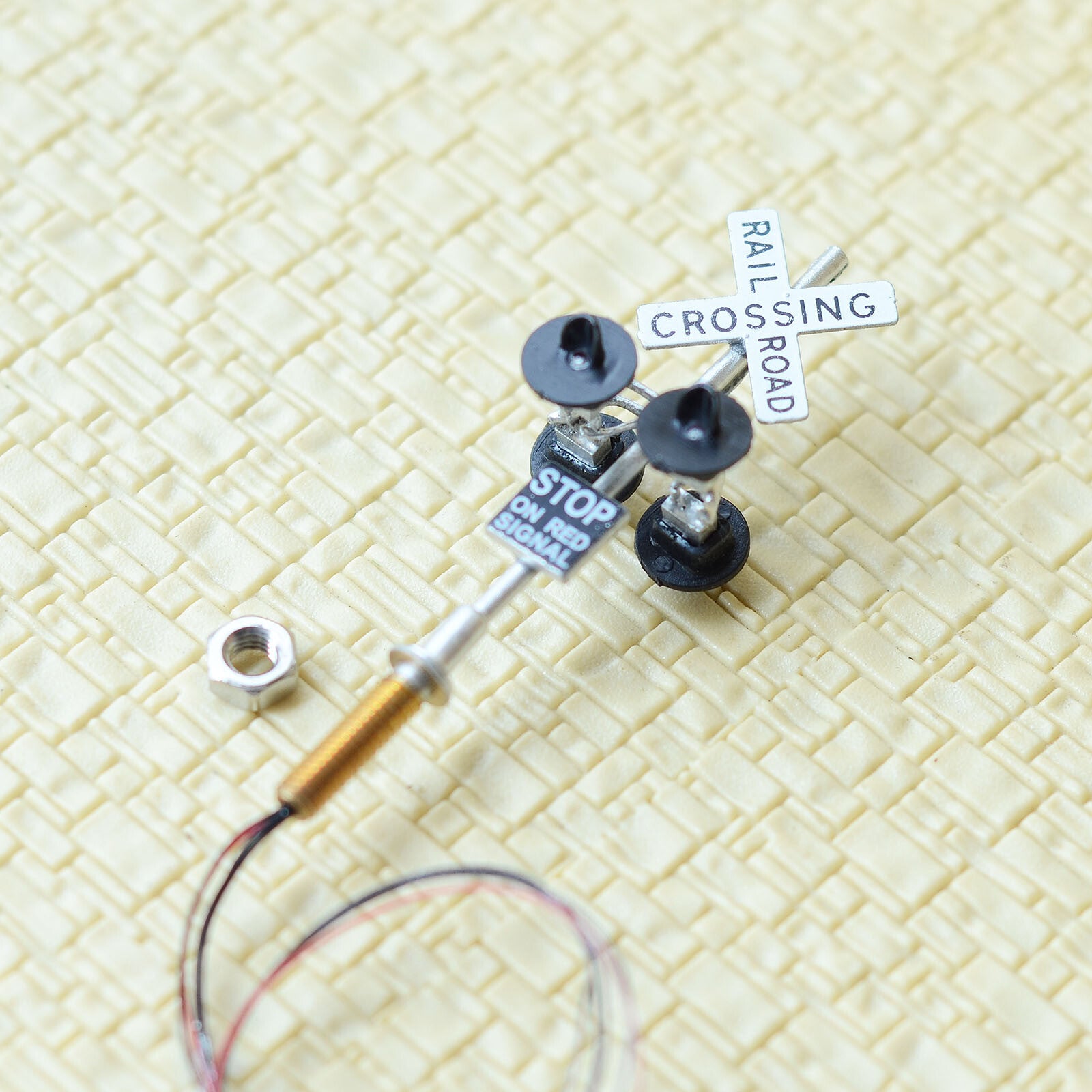 1 x HO scale railroad grade crossing signals common+ LED made 4 target