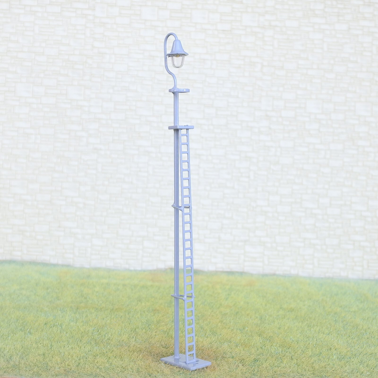 4 x HO scale LED yard light model train railroad street station lamp p