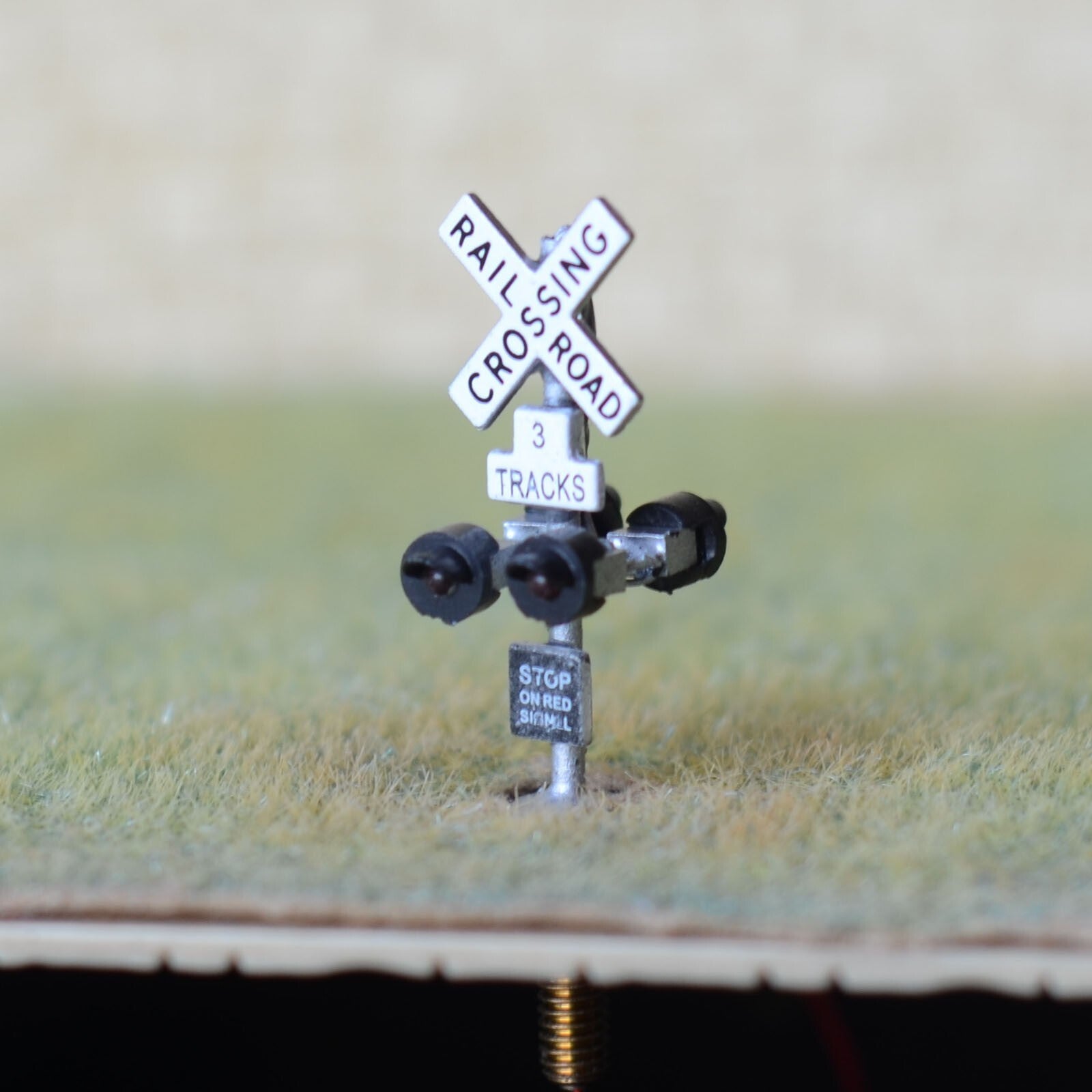 2 x N scale model grade crossing signal light LED made + 1 flasher boa