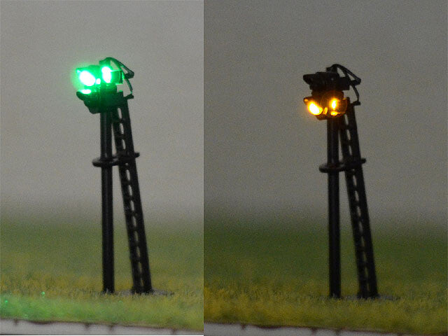 4 x N scale model railroad 2 aspects block signals 12V LEDs made Green