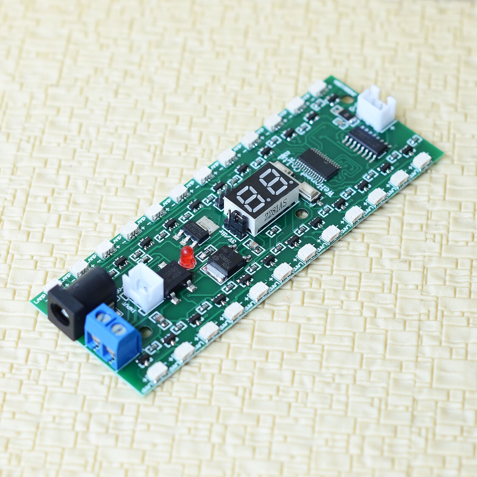 1 x sequencer board chasing LEDs revolving scenic lamp turn lights one